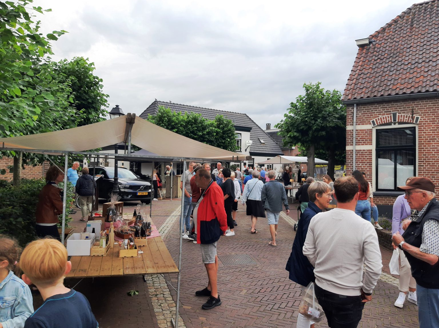 Zomeravondmarkt - Gramsbergen.nl